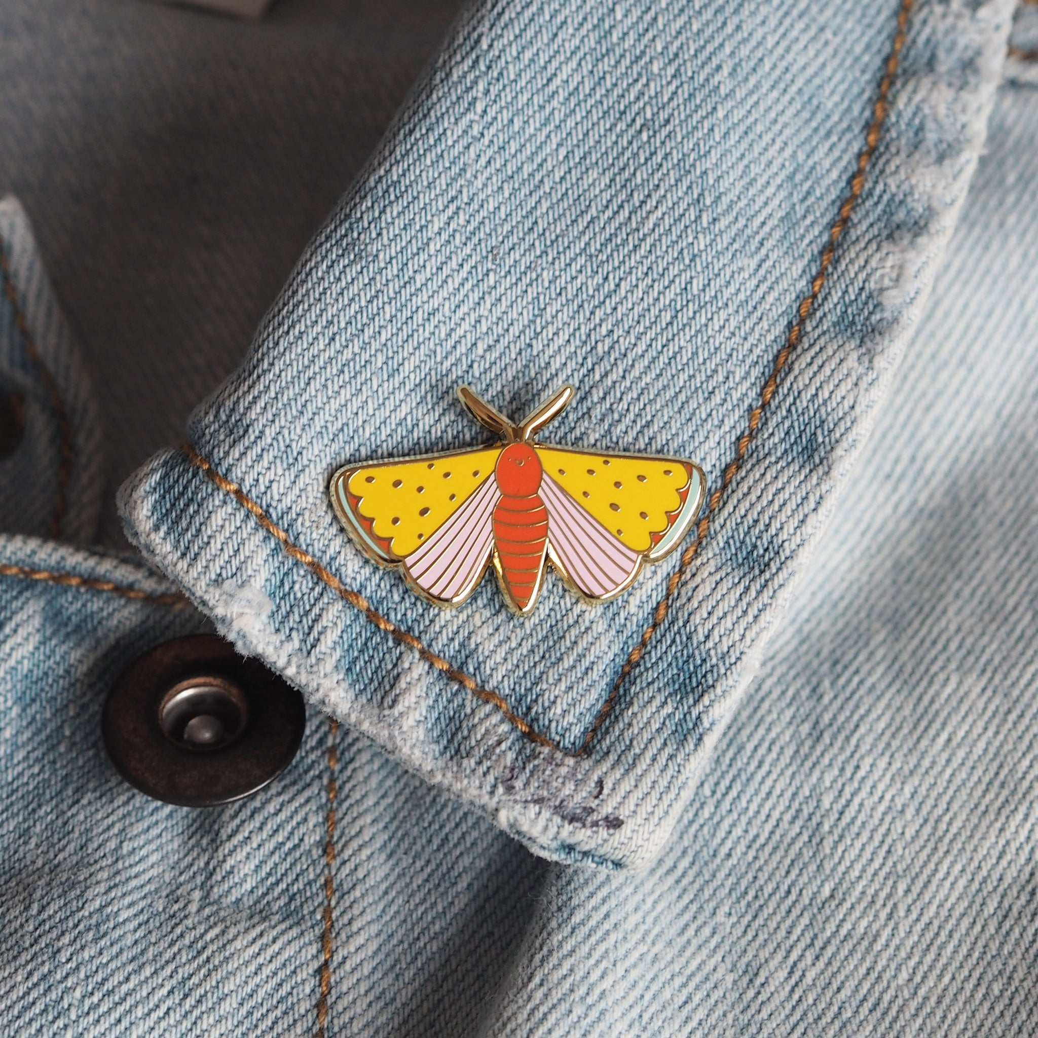Pretty Moth Enamel Pin – Nutmeg and Arlo