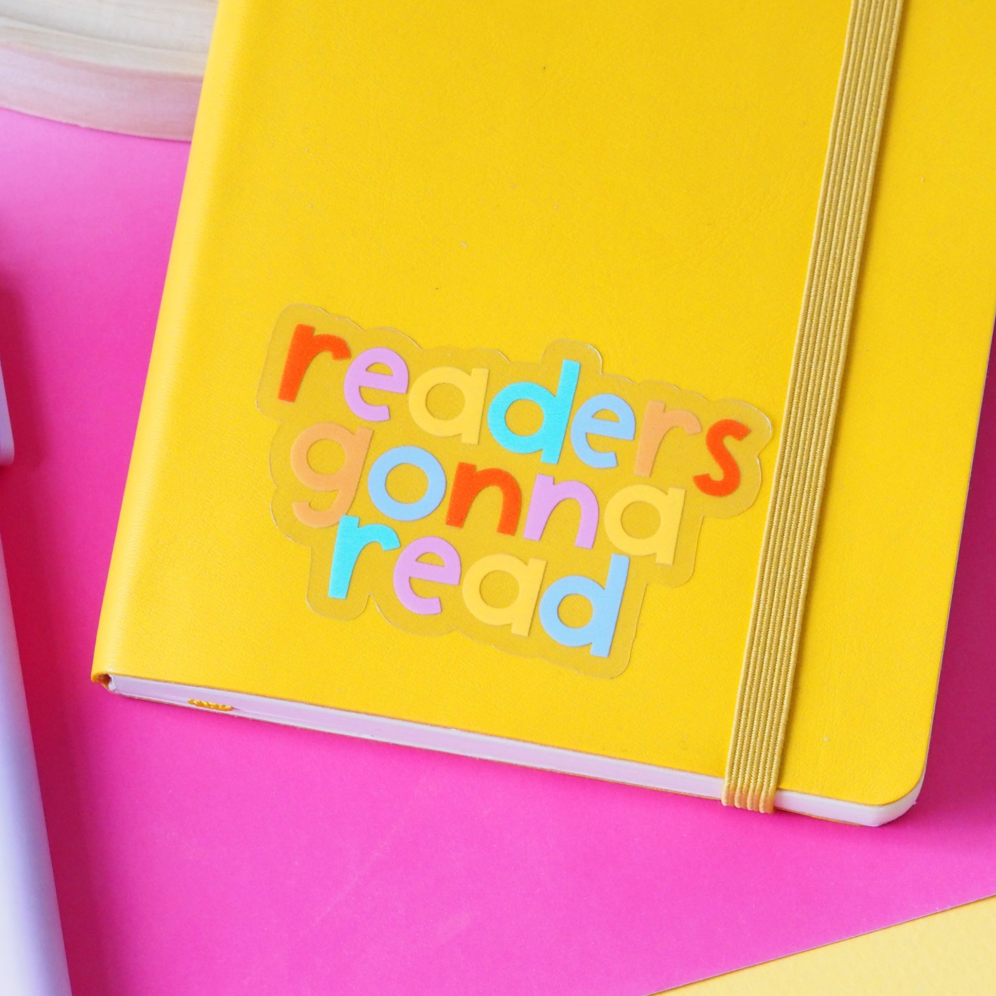 Readers Gonna Read Sticker – Nutmeg and Arlo