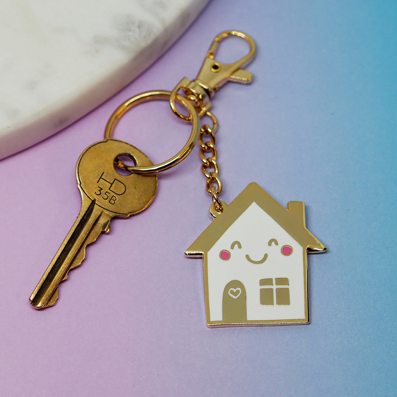 Happy House Keychain – Nutmeg and Arlo