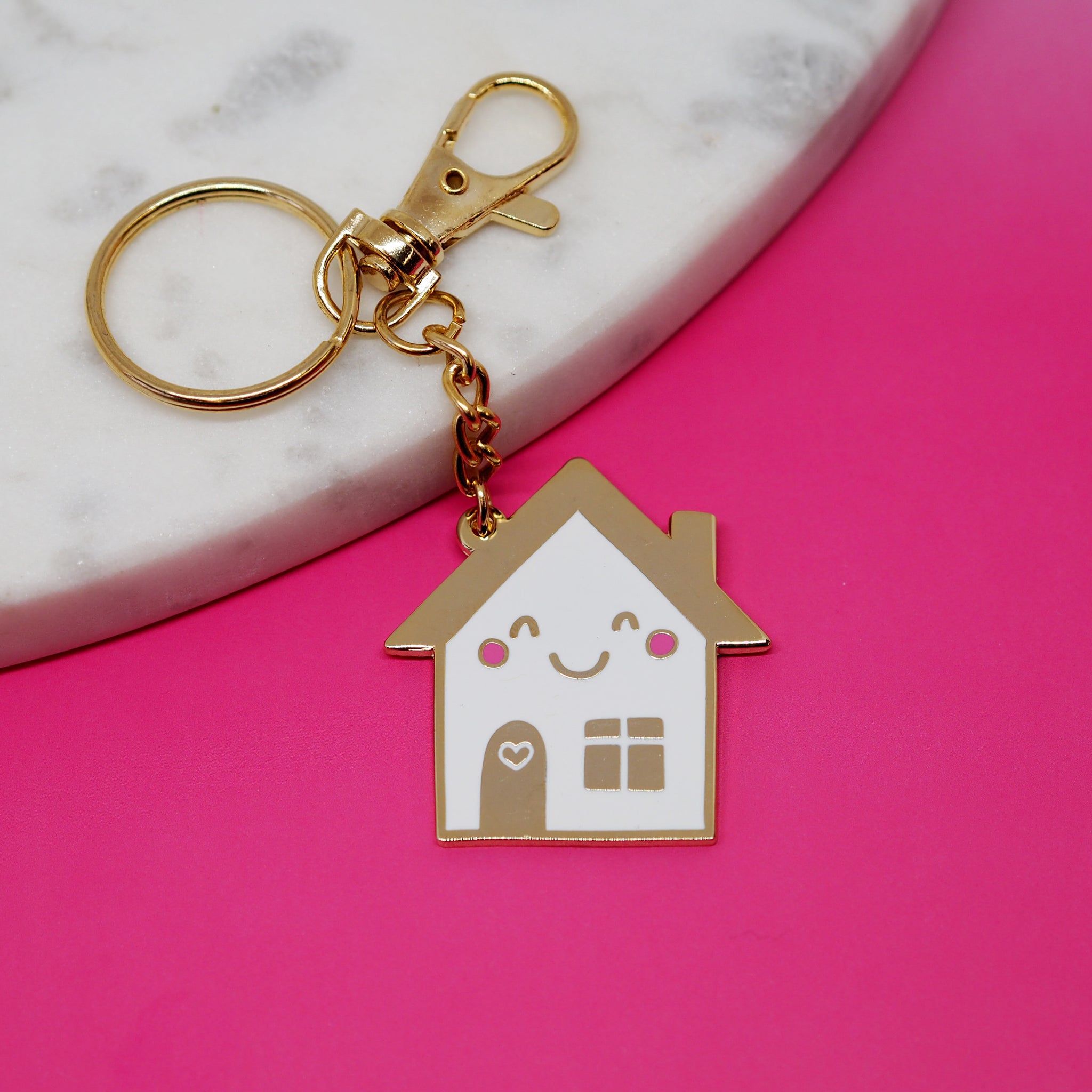 Happy House Keychain – Nutmeg and Arlo